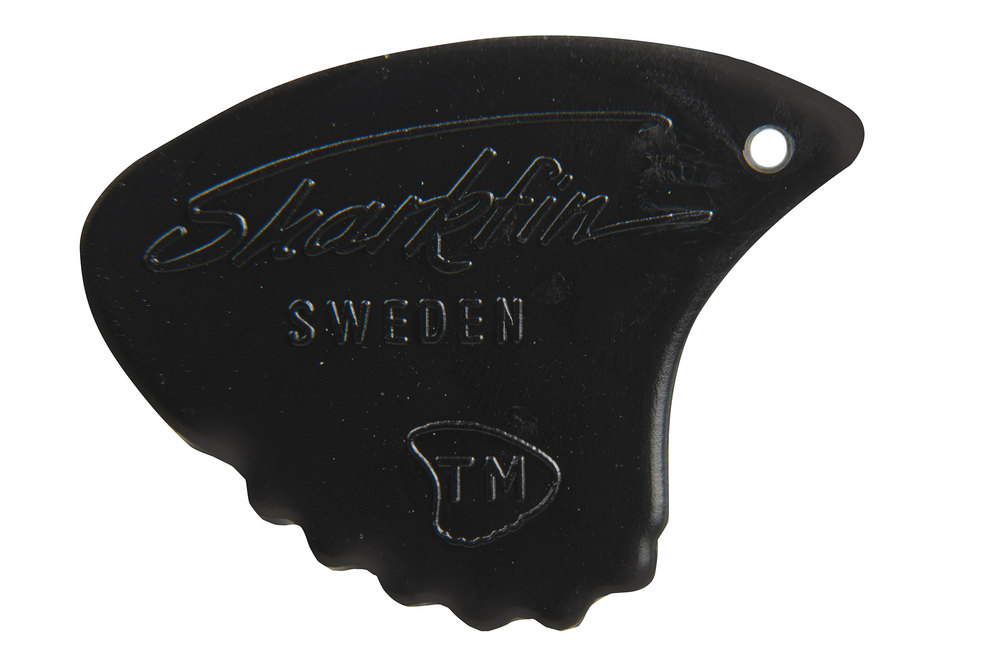 Shark Fin Pick Sweden Relief